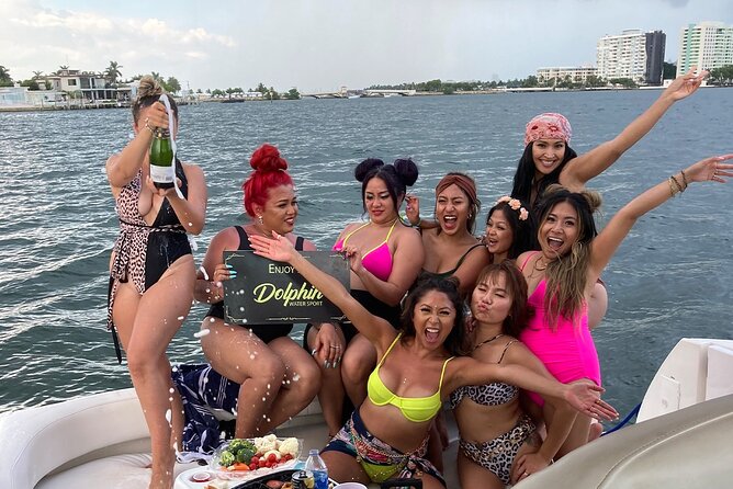 50ft Luxury Yacht Tour in Miami Beach Captain, Champagne & Party! - Review Highlights: Authentic Traveler Perspectives