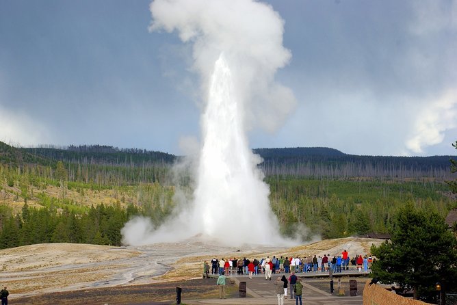 6-Day VIP Tour: Grand Canyon/Zion Canyon/Bryce Canyon/Grand Tetons/Yellowstone - An In-Depth Look at the Itinerary