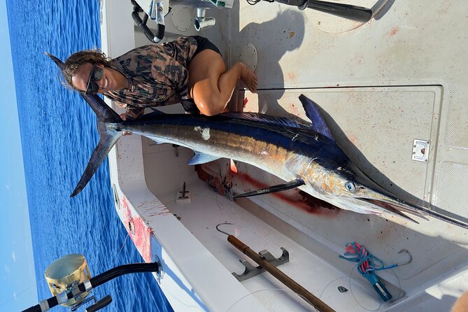 6 Hour Private Fishing Charter Kona, Hawaii - The Meeting Point and Logistics