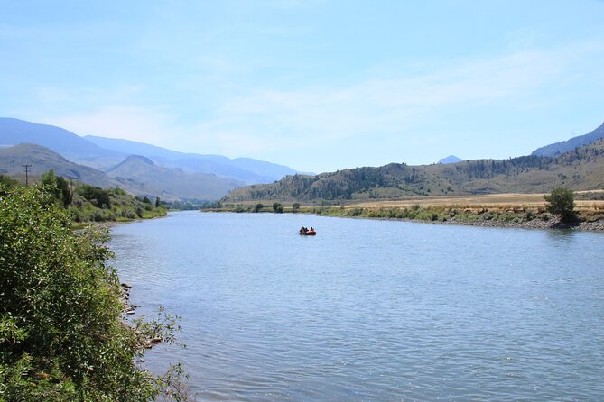 6-mile Western Scenic Raft Float in Yellowstone River - A Review of the 6-mile Western Scenic Raft Float in Yellowstone River