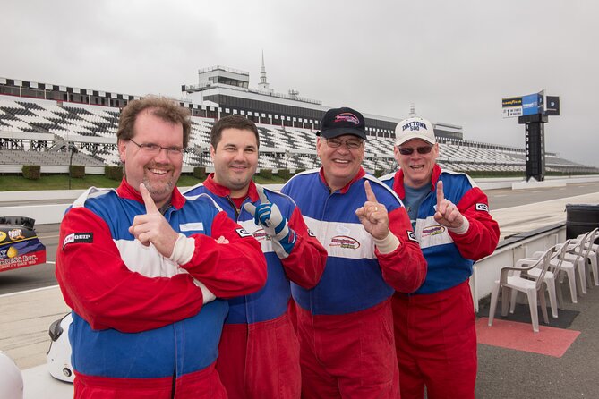 60 Mile Stock Car Drive Experience at Pocono Raceway - What Makes This Experience Stand Out?
