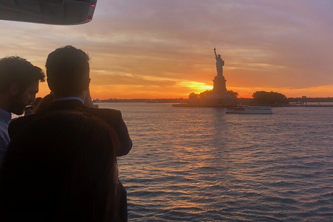 60-minute Sunset Skyline Cruise around Statue of Liberty - Who Should Consider This Tour?
