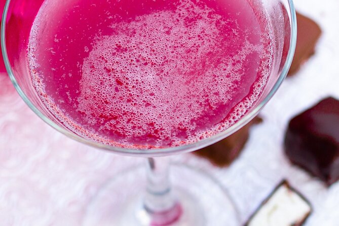 75 Minute Jacksonville Candy and Cocktail Guided Class - Discover the 75 Minute Jacksonville Candy and Cocktail Guided Class