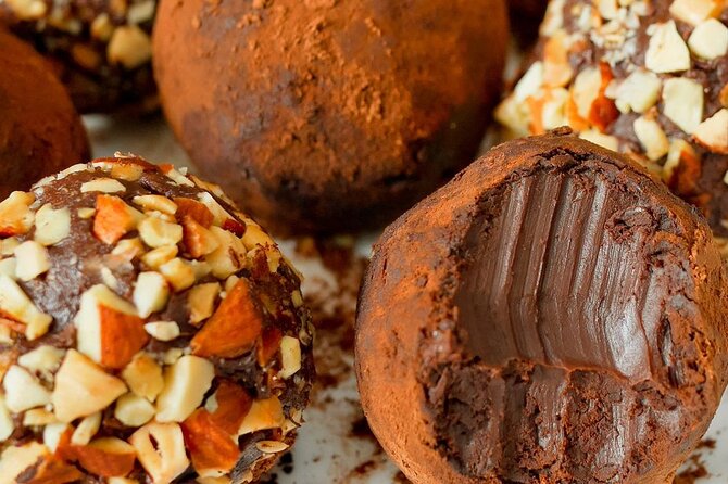 75 Minute Jacksonville Candy and Cocktail Guided Class - An In-Depth Look at the Candy and Cocktail Class