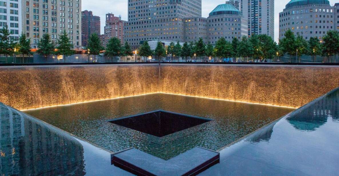 9/11 Memorial & Ground Zero Tour with Optional Museum Ticket - The Guides: The Heart of the Experience