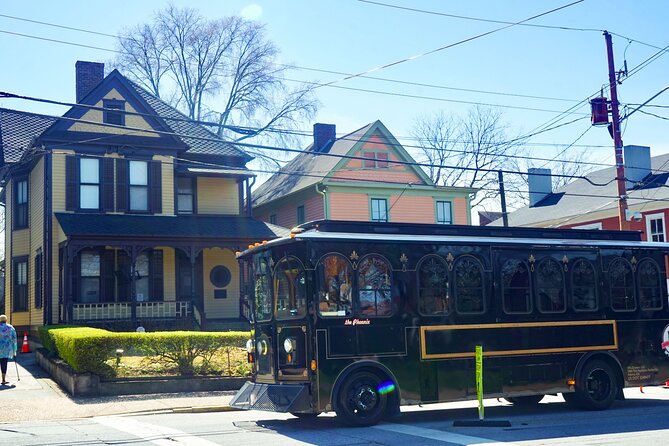 90-Minute Narrated Sightseeing Trolley Tour in Atlanta - Transportation, Group Size, and Timing
