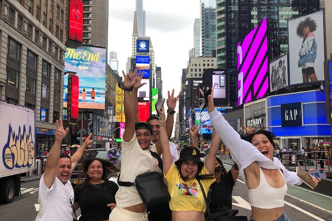 A day walking through New York in Spanish - Key Points