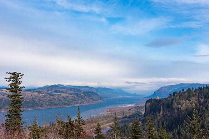 A Full Day Around Portland: City Tour + Visit the Waterfalls - The Bottom Line