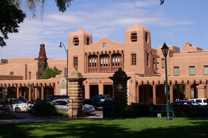 A Walking Tour of Santa Fe's Most Beautiful and Historic Sites - An In-Depth Look at the Tour