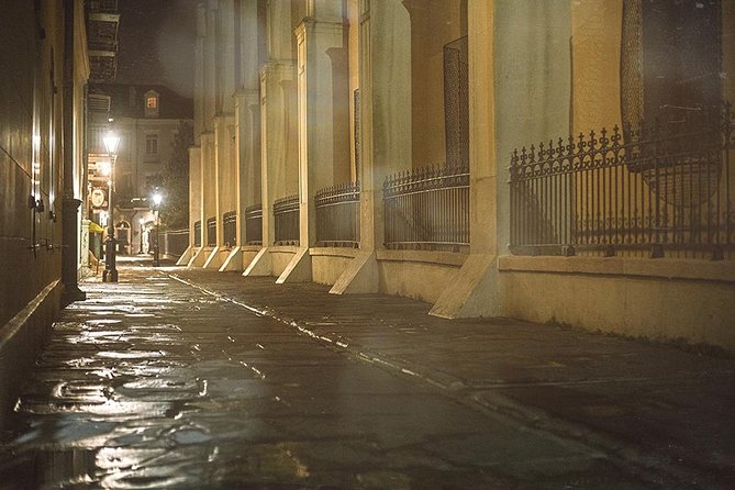 Adults-Only New Orleans Ghost, Crime, Voodoo, and Vampire Tour - The Sum Up