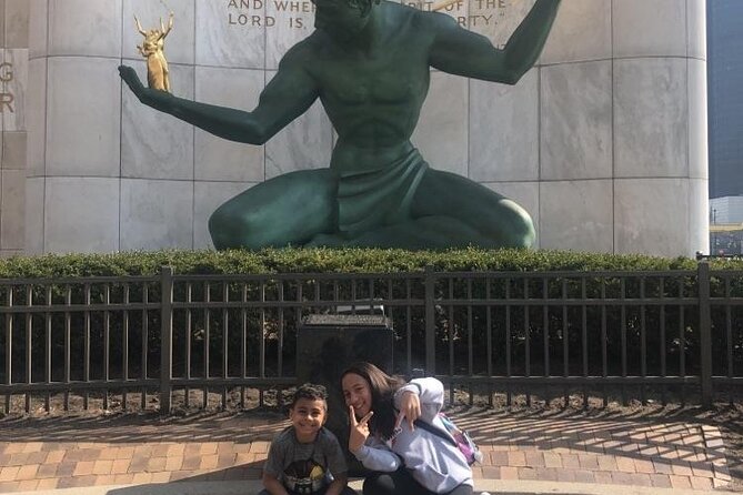 Adventurous Scavenger Hunt in Detroit by Wacky Walks - Why This Tour Stands Out