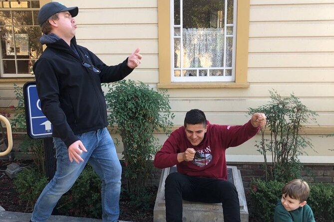 Adventurous Scavenger Hunt in Newport News by Zombie Scavengers - FAQs