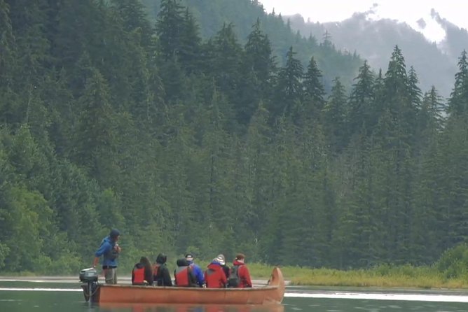 Alaska Wildlife Voyageur Canoe Safari from Haines - The Value for Money
