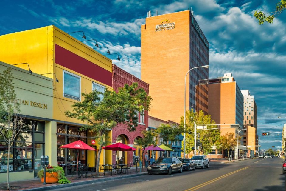 Albuquerque's Timeless Wonders: From Plazas to Museums - Key Points