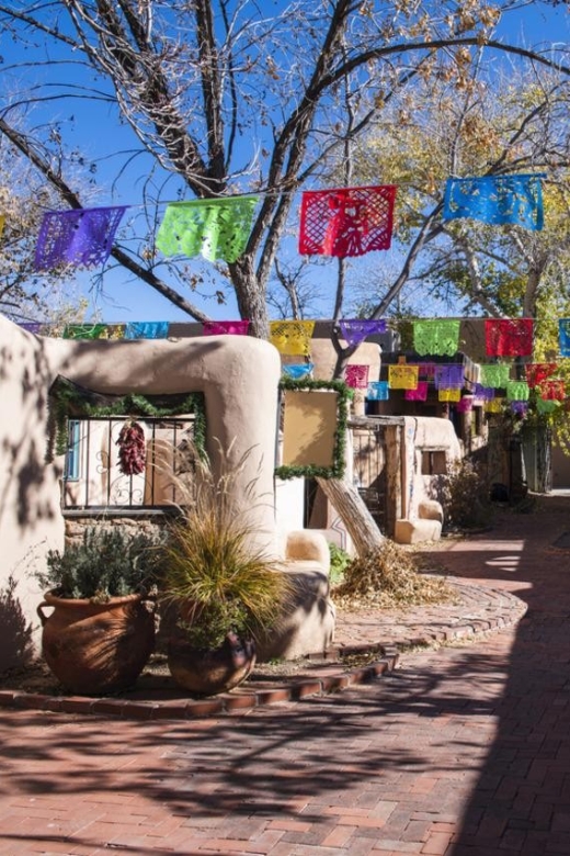 Albuquerque's Timeless Wonders: From Plazas to Museums - Exploring Old Town’s Plaza Don Luis