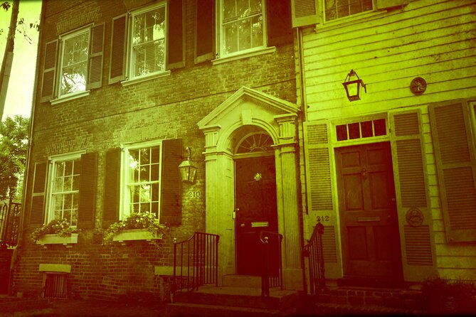 Alexandria Ghosts Phantoms of the Potomac - Who Should Consider This Tour?