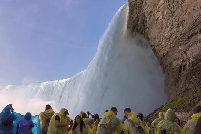 All inclusive Niagara Falls Day/Night Illumination Tour & Boat - FAQ