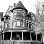 All-Inclusive Twilight Ghost Tour with a Boozy Twist - Who Should Book This Tour?