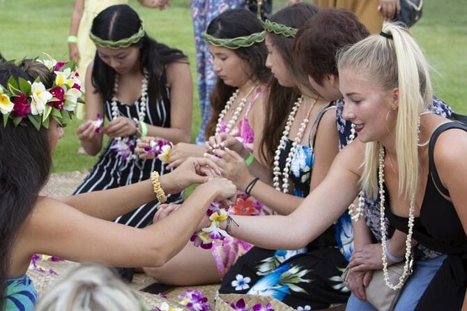 Aloha Kai Luau - The Location and Its Surroundings