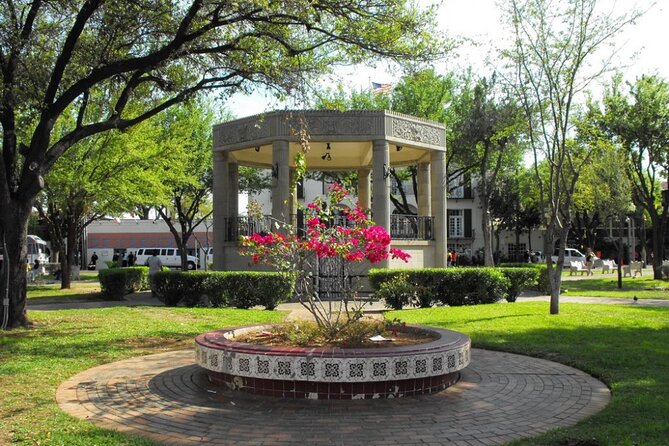 Amazing Self-Guided Scavenger Hunt: Laredo Adventure! - Who Will Love This?