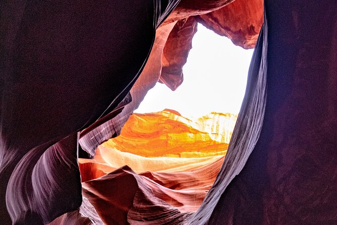 Antelope Canyon and Horseshoe Bend Day Tour from Flagstaff - FAQs