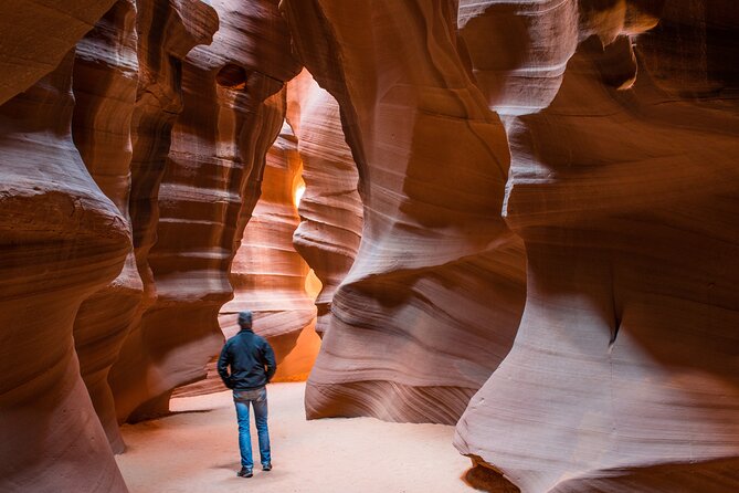 Antelope Canyon and Horseshoe Bend Tour from Sedona - Transitioning to Flagstaff and Navajo Country