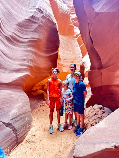 Antelope Canyon and Horseshoe Bend Vip small group tour - Reviews and Insights