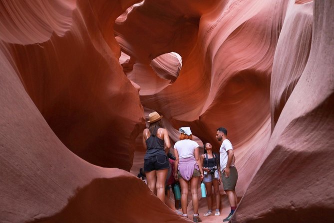Antelope Canyon Luxury Private Tour from Las Vegas - Early Morning Pickup and Smooth Journey