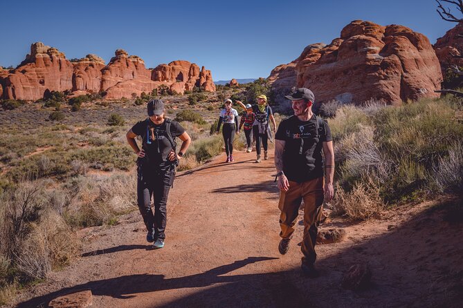 Arches Full Day Private Tour and Hike - The Guide Experience
