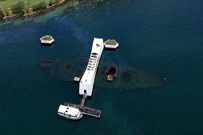 Arizona Memorial Pearl Harbor And Honolulu City Tour from Kauai - Key Points