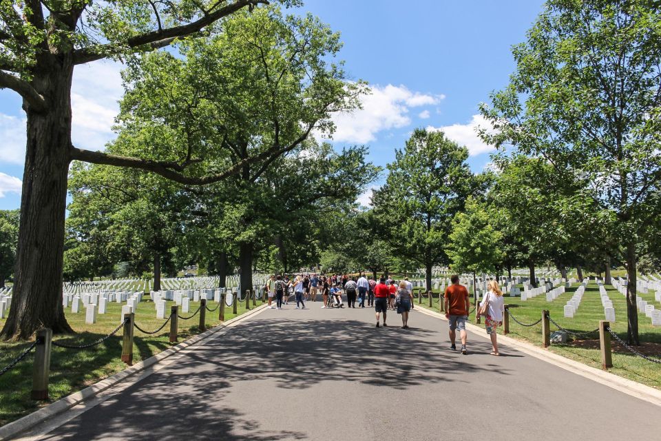 Arlington Cementary & Guard Ceremony with Iowa Jima Memorial - Analyzing the Experience: What Makes This Tour Stand Out?