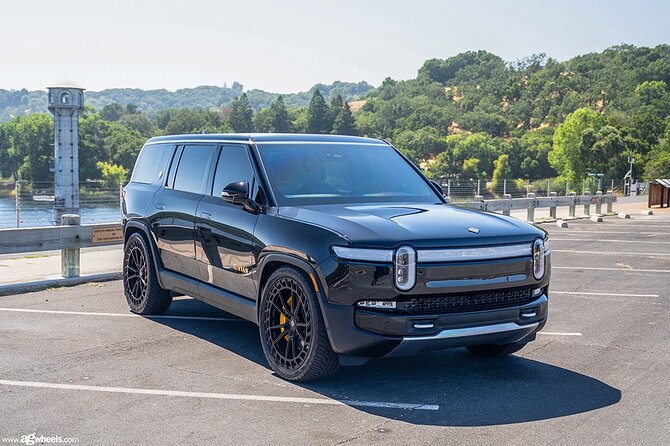 Arrival by Eco SUV from Las Vegas Airport to Las Vegas City - Practical Details and Tips