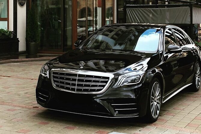 Arrival Private Transfer: Airport SFO to San Francisco in Luxury Car - Key Points