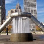 Arrival Private Transfer: Detroit Airport DTW to Detroit in Luxury SUV - Who Will Love This Service?