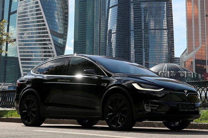 Arrival Private Transfer from Las Vegas Airport to Las Vegas by electric vehicle - Transfer from Las Vegas Airport in Style: A Detailed Look at the Private Electric Vehicle Service