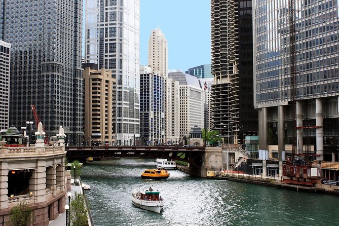 Arrival Private Transfer: O'Hare Airport ORD to Chicago in Business Car - Real Traveler Insights