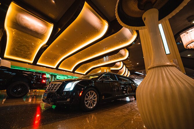 Arrival Transfer: Private Luxury 8 Passenger Limousine Service - Introduction: A Luxurious Start to Your Vegas Trip
