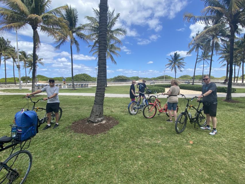 Art Deco, History and Crime Bike Tour with Design Enthusiast - FAQ