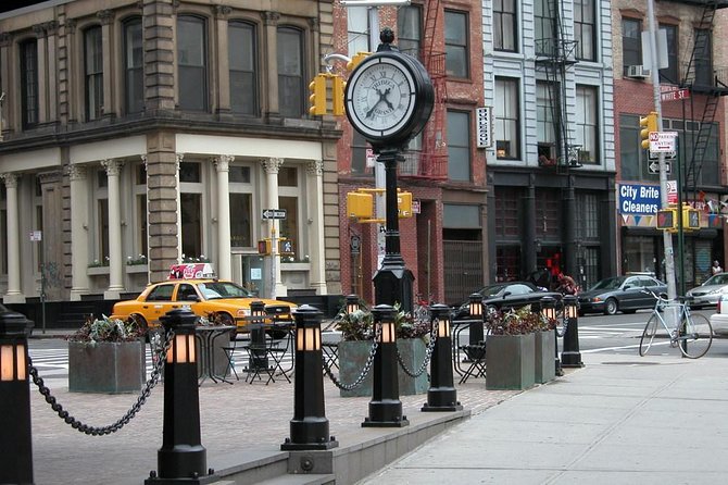 Art-full Discovery Walk of Tribeca & SoHo (& Nolita) - Breaking Down the Itinerary in Detail
