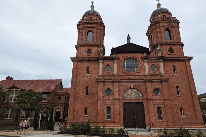 Asheville Scavenger Hunt Walking Tour and Game - FAQs