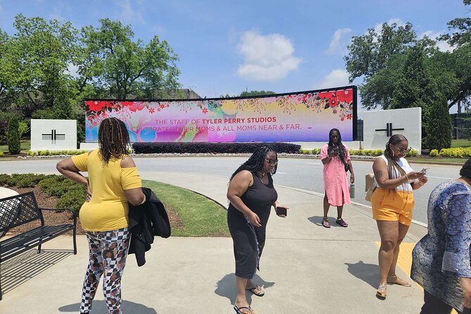 Atlanta Hip Hop House Wives and Movie Tour - Authentic Experiences & Local Insights