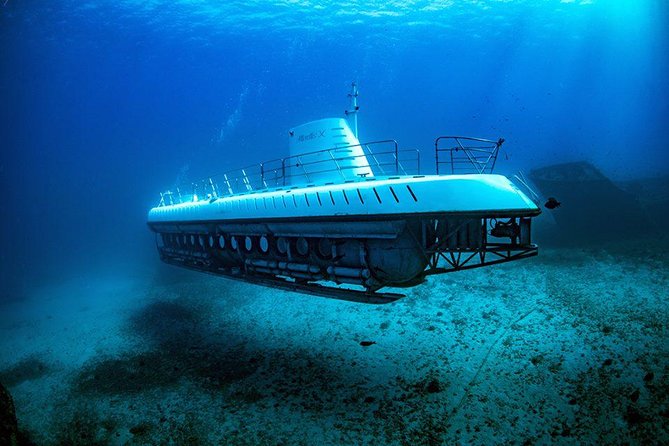 Atlantis Submarine Adventure in Waikiki - FAQs
