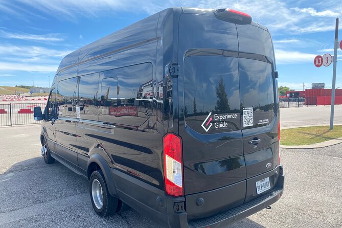 Austin Bergstrom Airport Personal pickup for up to 14 guests! - Meeting Point and Initial Contact
