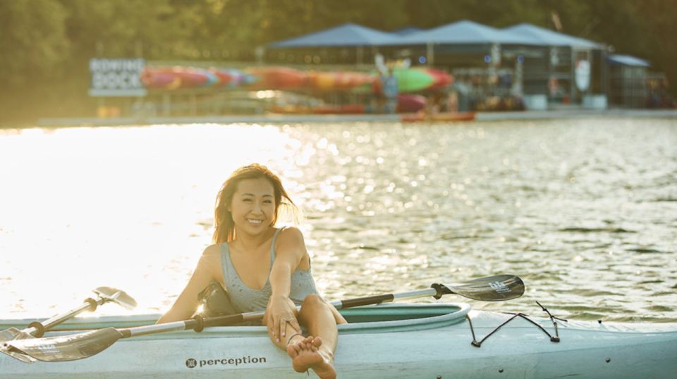 Austin: Congress Avenue Sunset Bat Kayaking Tour - What’s Included and What’s Not