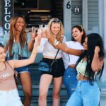 Austin Murals & Mimosas Roofless Party Bus Tour - Who Will Love This Tour?