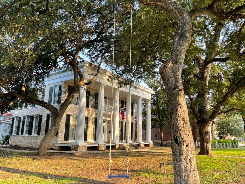 Austin: Neill-Cochran House Museum - Key Points