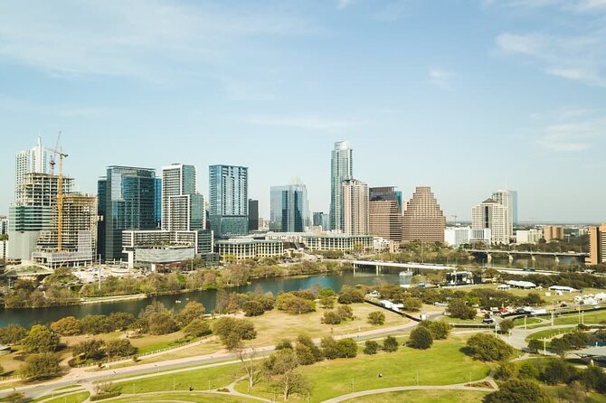 Austin Small Group Night Tour with Famous Austin Bat Boat Cruise - FAQs