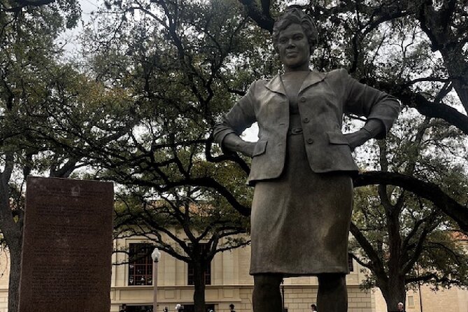 Austins Art and Architecture Panoramic Tour - An In-Depth Look at the Itinerary
