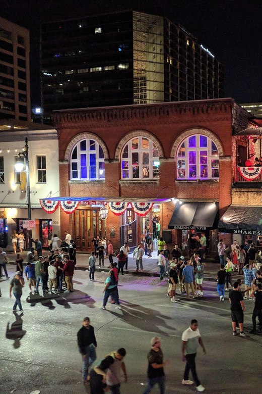 Austin's Bachelorette Live Music Pub Crawl - What You Can Expect at Each Venue