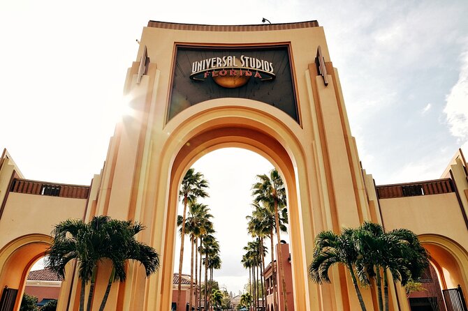 Aventura Day Trip to Universal Orlando Resort by Rail - Key Points